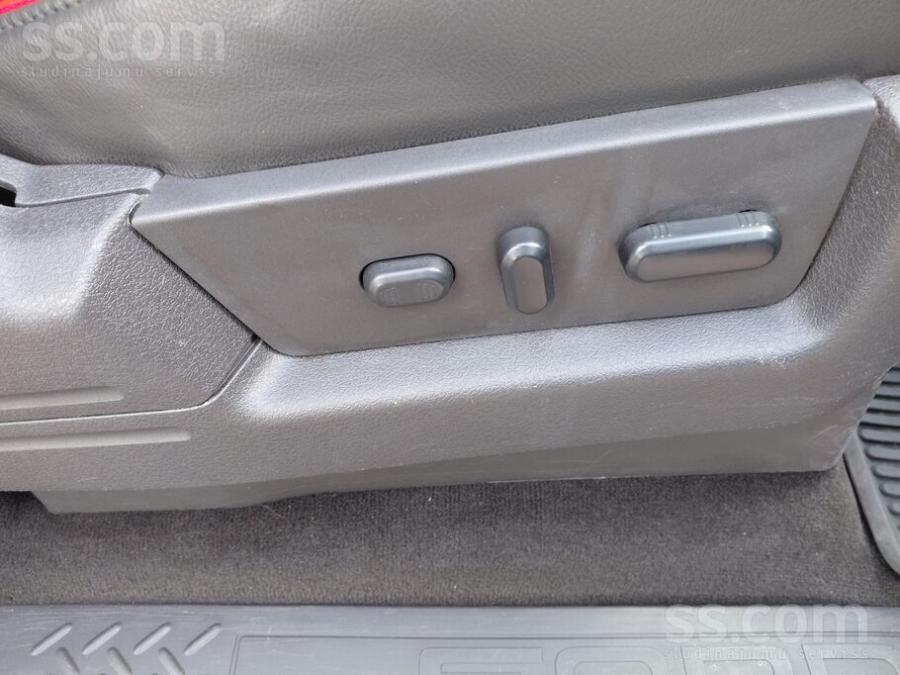 Melns Ford F-150 2013 Talsi, ar dzinēja tilpumu 3.50 L un nobraukumu 409 tūkst. km par 14999 €, foto 11 vietnē AUTOMOTO.COM.LV