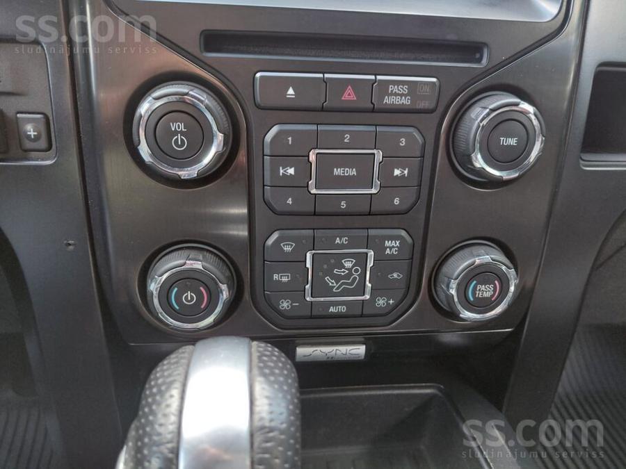 Melns Ford F-150 2013 Talsi, ar dzinēja tilpumu 3.50 L un nobraukumu 409 tūkst. km par 14999 €, foto 15 vietnē AUTOMOTO.COM.LV