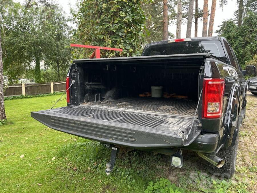 Melns Ford F-150 2015 Rīga, ar dzinēja tilpumu 5.00 L un nobraukumu 93 tūkst. km par 16300 €, foto 6 vietnē AUTOMOTO.COM.LV