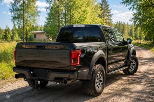 Melns Ford F-150 2018 Panevēža, ar dzinēja tilpumu 3.49 L un nobraukumu 117 tūkst. km par 49000 €, foto 5 vietnē AUTOMOTO.COM.LV