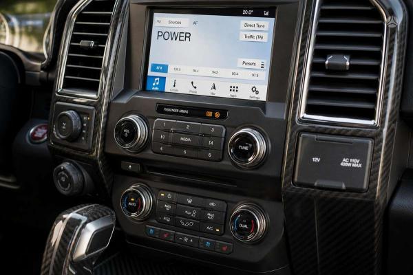 Melns Ford F-150 2018 Panevēža, ar dzinēja tilpumu 3.49 L un nobraukumu 117 tūkst. km par 49000 €, foto 9 vietnē AUTOMOTO.COM.LV
