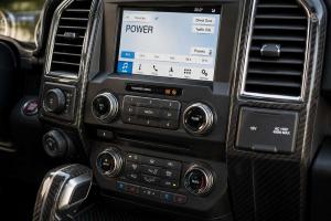 Melns Ford F-150 2018 Panevēža, ar dzinēja tilpumu 3.49 L un nobraukumu 117 tūkst. km par 49000 €, foto 10 vietnē AUTOMOTO.COM.LV
