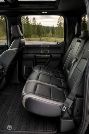 Melns Ford F-150 2018 Panevēža, ar dzinēja tilpumu 3.49 L un nobraukumu 117 tūkst. km par 49000 €, foto 15 vietnē AUTOMOTO.COM.LV