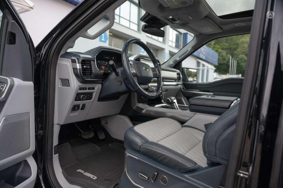 Melns Ford F-150 2021 Kauņa, ar dzinēja tilpumu 3.50 L un nobraukumu 44 tūkst. km par 66800 €, foto 3 vietnē AUTOMOTO.COM.LV