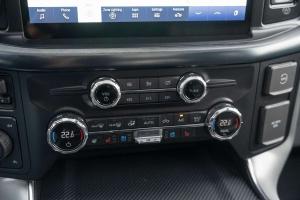 Melns Ford F-150 2021 Kauņa, ar dzinēja tilpumu 3.50 L un nobraukumu 44 tūkst. km par 66800 €, foto 20 vietnē AUTOMOTO.COM.LV