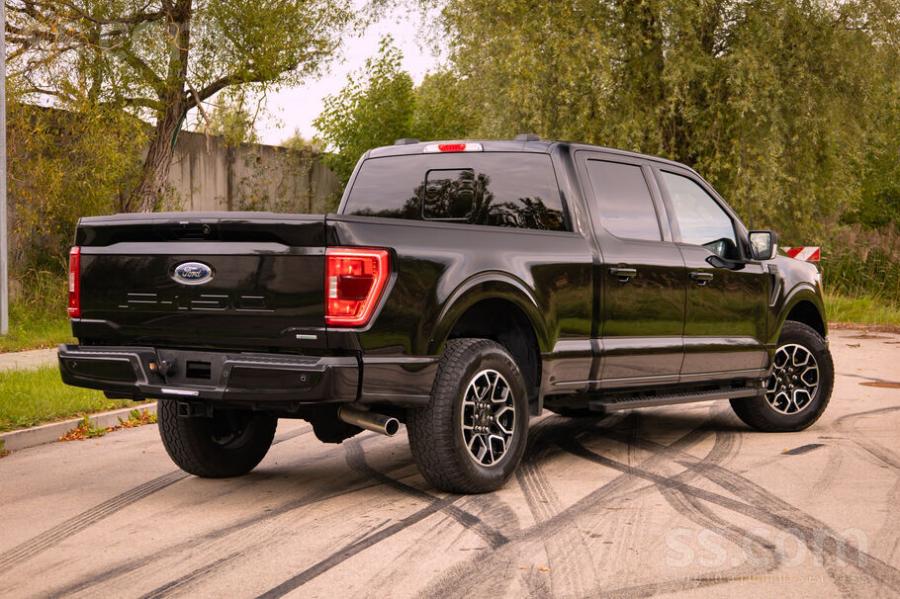 Black Ford F-150 2022 in Riga, with an engine capacity of 3.50 L and mileage of 25 thousand km for 45000 €, photo 6 on AUTOMOTO.COM.LV