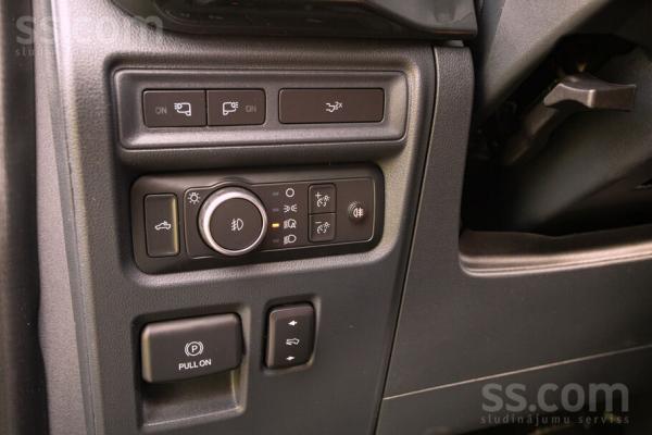 Ford F-150 2022 Rīga vietnē Melns Ford F-150 2022 Rīga, ar dzinēja tilpumu 3.50 L un nobraukumu 25 tūkst. km par 45000 €, foto 11 vietnē AUTOMOTO.COM.LV