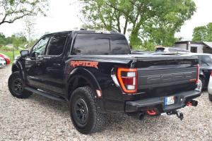 Black Ford F-150 2023 in Kuldiga, with an engine capacity of 3.50 L and mileage of 0 thousand km for 69550 €, photo 4 on AUTOMOTO.COM.LV