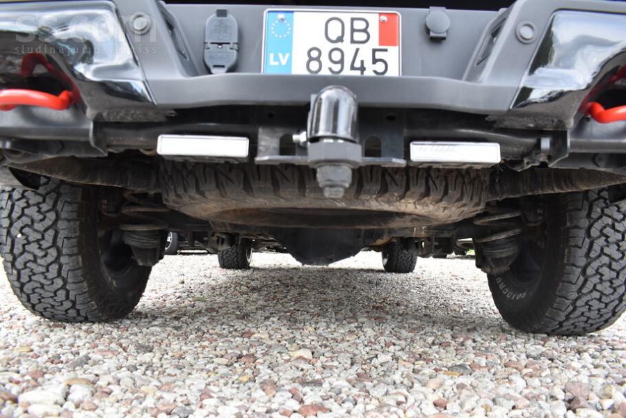 Black Ford F-150 2023 in Kuldiga, with an engine capacity of 3.50 L and mileage of 0 thousand km for 69550 €, photo 32 on AUTOMOTO.COM.LV