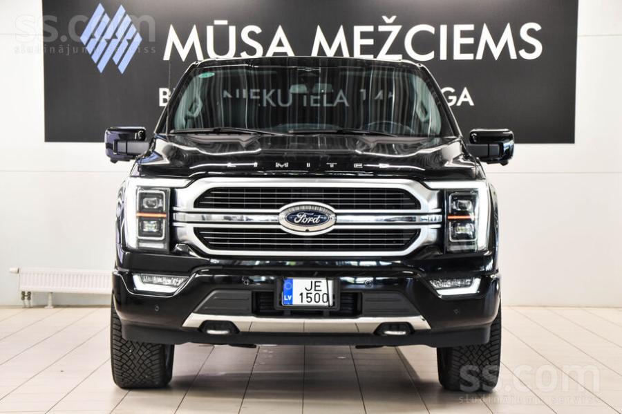 Black Ford F-150 2024 in Riga, with an engine capacity of 3.50 L and mileage of 6 thousand km for 74990 €, photo 3 on AUTOMOTO.COM.LV