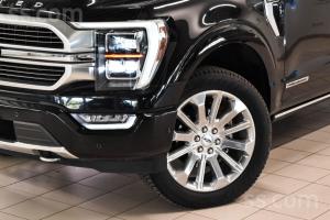 Black Ford F-150 2024 in Riga, with an engine capacity of 3.50 L and mileage of 6 thousand km for 74990 €, photo 8 on AUTOMOTO.COM.LV