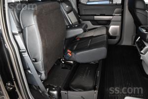 Black Ford F-150 2024 in Riga, with an engine capacity of 3.50 L and mileage of 6 thousand km for 74990 €, photo 14 on AUTOMOTO.COM.LV