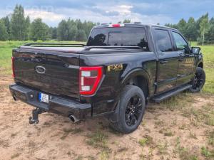 Melns Ford F-150 2025 Rīga, ar dzinēja tilpumu 5.00 L un nobraukumu 42 tūkst. km par 68800 €, foto 6 vietnē AUTOMOTO.COM.LV