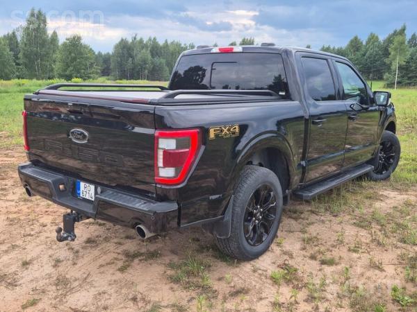 Melns Ford F-150 2025 Rīga, ar dzinēja tilpumu 5.00 L un nobraukumu 42 tūkst. km par 64000 €, foto 3 vietnē AUTOMOTO.COM.LV