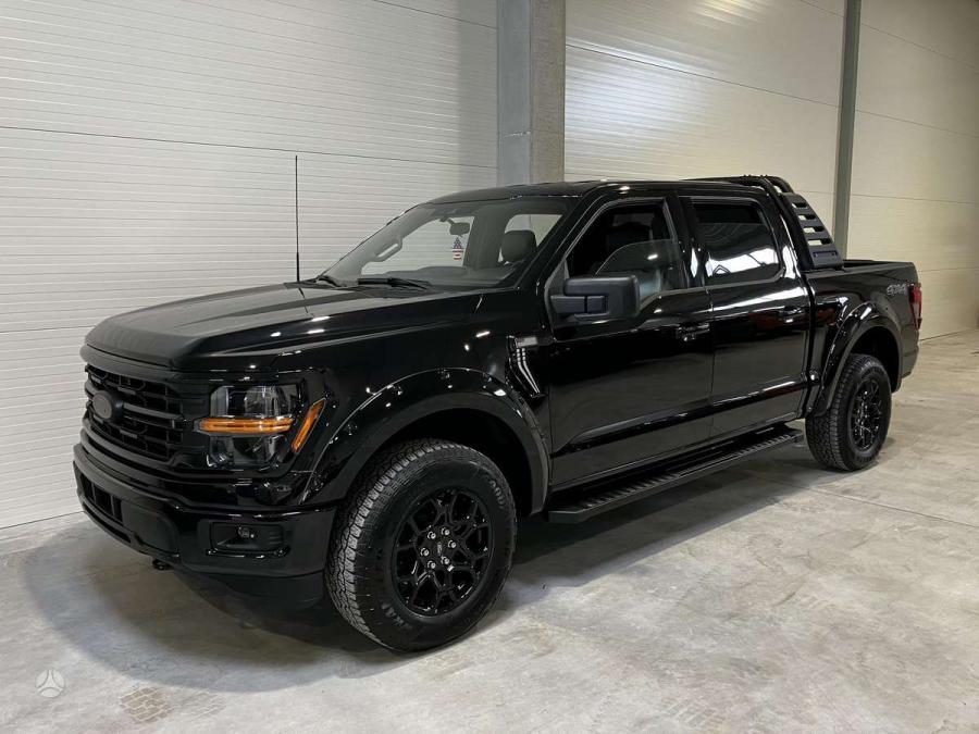 Black Ford F-150 2025 in Klaipeda, with an engine capacity of 2.70 L and mileage of 12 thousand km for 47190 €, photo 1 on AUTOMOTO.COM.LV