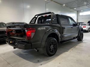 Black Ford F-150 2025 in Klaipeda, with an engine capacity of 2.70 L and mileage of 12 thousand km for 47190 €, photo 4 on AUTOMOTO.COM.LV