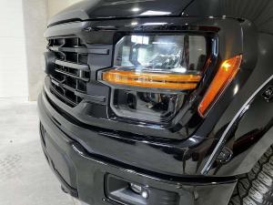 Black Ford F-150 2025 in Klaipeda, with an engine capacity of 2.70 L and mileage of 12 thousand km for 47190 €, photo 27 on AUTOMOTO.COM.LV