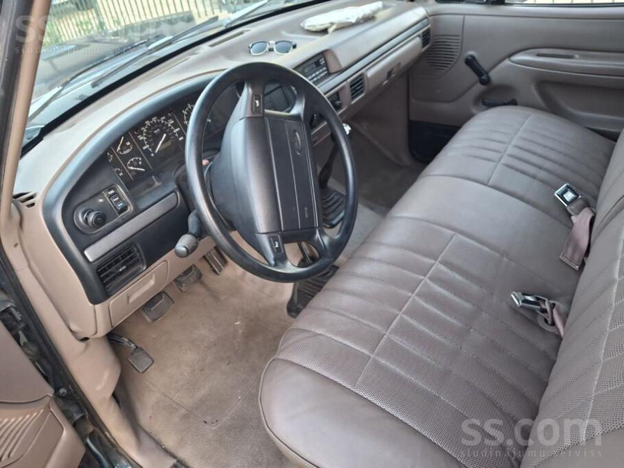 Zils Ford F-150 1995 Rīga, ar dzinēja tilpumu 4.90 L un nobraukumu 103 tūkst. km par 8750 €, foto 8 vietnē AUTOMOTO.COM.LV