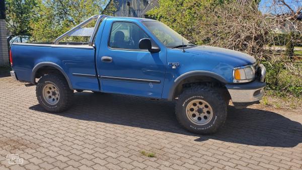 Zils Ford F-150 1998 Lazdijai, ar dzinēja tilpumu 4.20 L un nobraukumu 168 tūkst. km par 3700 €, foto 4 vietnē AUTOMOTO.COM.LV