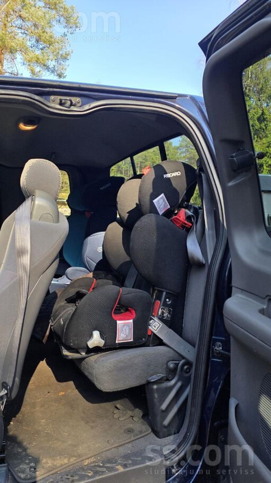 Синий Форд Ф-150 2001 в Рига, объемом двигателя 4.60 л и пробегом 114 тыс. км за 10900 €, фото 10 на AUTOMOTO.COM.LV