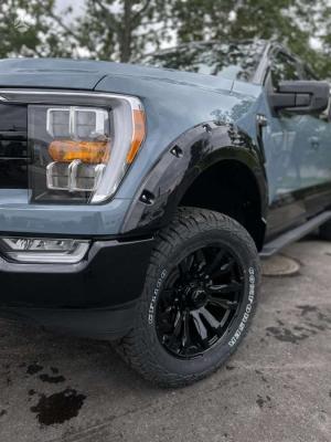 Blue Ford F-150 2023 in Siauliai, with an engine capacity of 3.50 L and mileage of 13 thousand km for 50820 €, photo 6 on AUTOMOTO.COM.LV