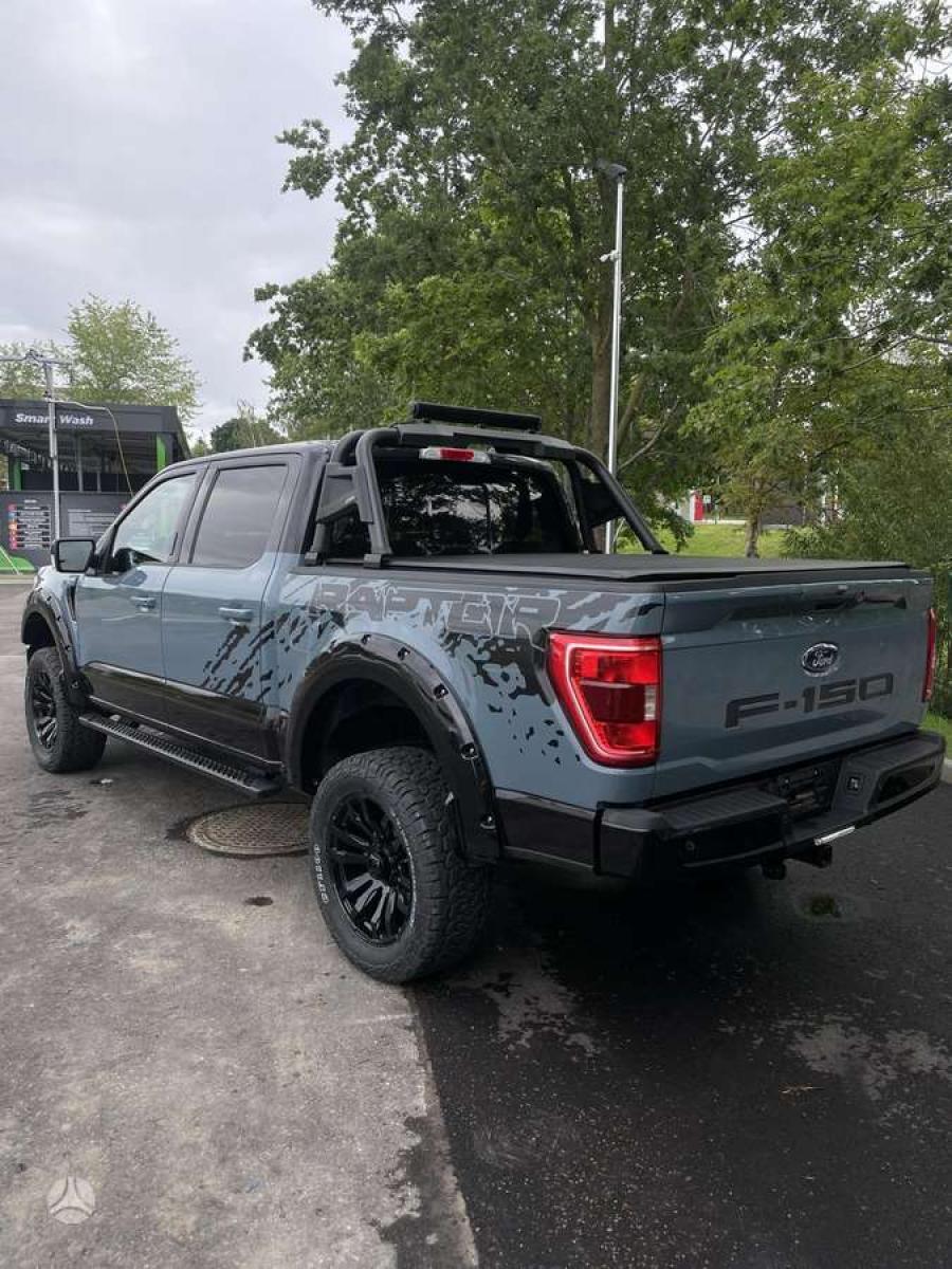Blue Ford F-150 2023 in Siauliai, with an engine capacity of 3.50 L and mileage of 13 thousand km for 50820 €, photo 9 on AUTOMOTO.COM.LV