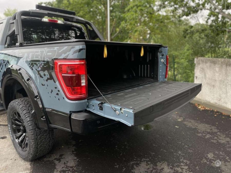 Blue Ford F-150 2023 in Siauliai, with an engine capacity of 3.50 L and mileage of 13 thousand km for 50820 €, photo 10 on AUTOMOTO.COM.LV