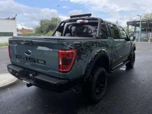 Blue Ford F-150 2023 in Siauliai, with an engine capacity of 3.50 L and mileage of 13 thousand km for 50820 €, photo 22 on AUTOMOTO.COM.LV