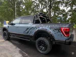 Blue Ford F-150 2023 in Siauliai, with an engine capacity of 3.50 L and mileage of 13 thousand km for 50820 €, photo 24 on AUTOMOTO.COM.LV