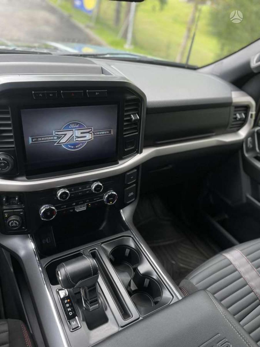 Blue Ford F-150 2023 in Siauliai, with an engine capacity of 3.50 L and mileage of 13 thousand km for 50820 €, photo 30 on AUTOMOTO.COM.LV