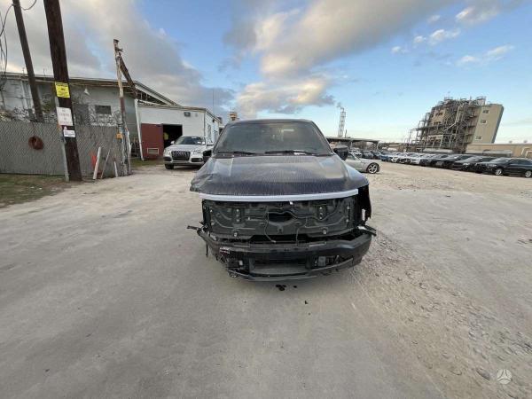 Blue Ford F-150 2025 in Klaipeda, with an engine capacity of 0.00 L and mileage of 3 thousand km for 26300 €, photo 2 on AUTOMOTO.COM.LV