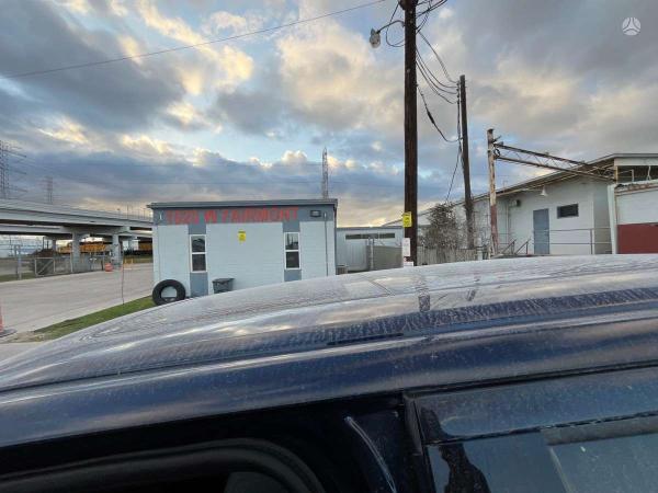 Blue Ford F-150 2025 in Klaipeda, with an engine capacity of 0.00 L and mileage of 3 thousand km for 26300 €, photo 10 on AUTOMOTO.COM.LV