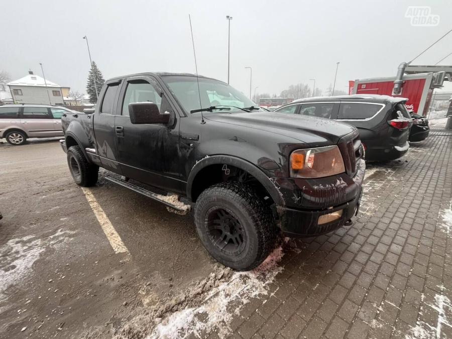 Ford F-150 2004 in Kaunas, with an engine capacity of 5.40 L and mileage of 241 thousand km for 11000 €, photo 1 on AUTOMOTO.COM.LV