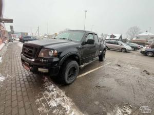 Ford F-150 2004 in Kaunas, with an engine capacity of 5.40 L and mileage of 241 thousand km for 11000 €, photo 3 on AUTOMOTO.COM.LV