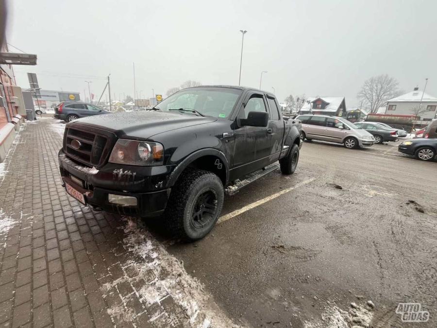 Ford F-150 2004 in Kaunas, with an engine capacity of 5.40 L and mileage of 241 thousand km for 11000 €, photo 3 on AUTOMOTO.COM.LV