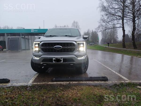 Ford F-150 2023 Bauska, ar dzinēja tilpumu 3.50 L un nobraukumu 22 tūkst. km par 61988 €, foto 3 vietnē AUTOMOTO.COM.LV