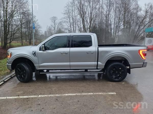 Ford F-150 2023 Bauska, ar dzinēja tilpumu 3.50 L un nobraukumu 22 tūkst. km par 61988 €, foto 4 vietnē AUTOMOTO.COM.LV