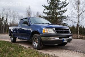 Zaļš Ford F-150 1998 Valmiera, ar dzinēja tilpumu 4.20 L un nobraukumu 0 tūkst. km par 2590 €, foto 3 vietnē AUTOMOTO.COM.LV