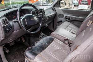 Zaļš Ford F-150 1998 Valmiera, ar dzinēja tilpumu 4.20 L un nobraukumu 0 tūkst. km par 2590 €, foto 7 vietnē AUTOMOTO.COM.LV