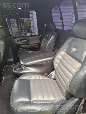 Pelēks Ford F-150 2002 Talsi, ar dzinēja tilpumu 5.40 L un nobraukumu 179 tūkst. km par 14000 €, foto 9 vietnē AUTOMOTO.COM.LV