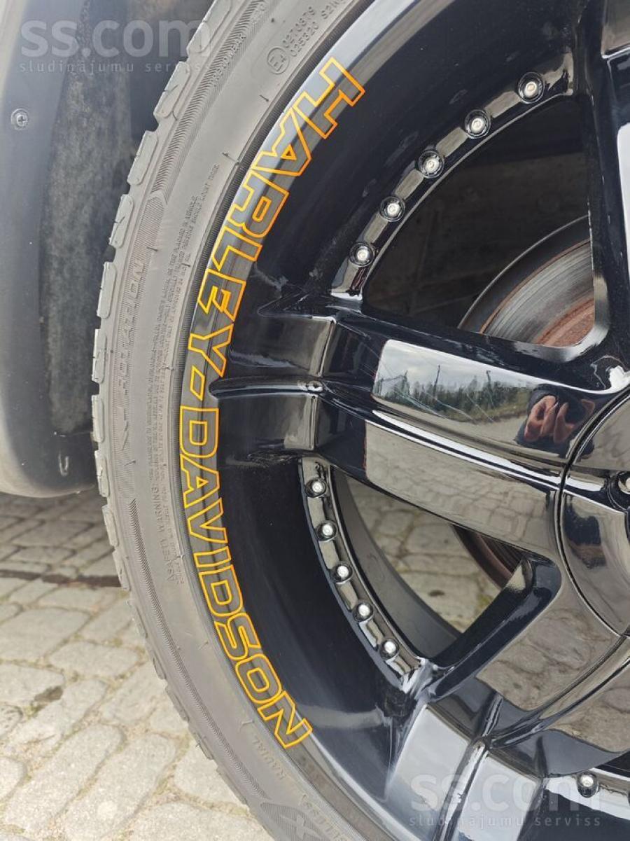 Серый Форд Ф-150 2002 в Рига, объемом двигателя 5.40 л и пробегом 0 тыс. км за 15500 €, фото 11 на AUTOMOTO.COM.LV