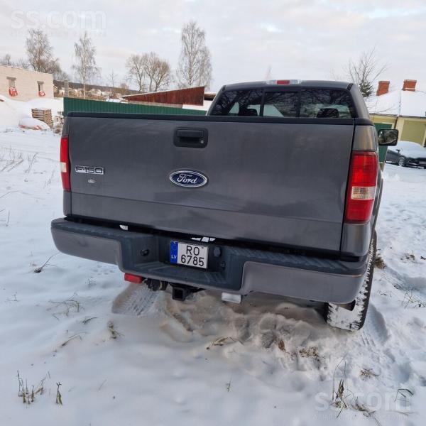Pelēks Ford F-150 2004 Daugavpils, ar dzinēja tilpumu 5.40 L un nobraukumu 93 tūkst. km par 10990 €, foto 5 vietnē AUTOMOTO.COM.LV