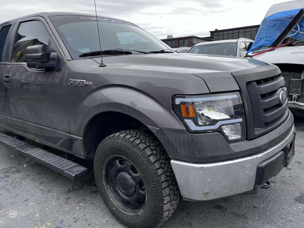 Pelēks Ford F-150 2011 Šauļi, ar dzinēja tilpumu 3.70 L un nobraukumu 345 tūkst. km par 6050 €, foto 2 vietnē AUTOMOTO.COM.LV