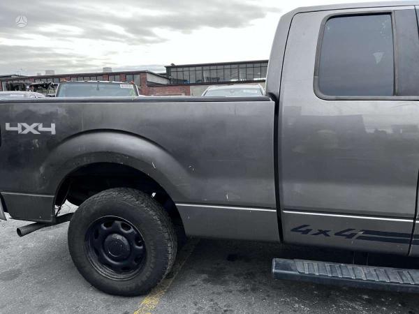 Grey Ford F-150 2011 in Siauliai, with an engine capacity of 3.70 L and mileage of 345 thousand km for 6050 €, photo 6 on AUTOMOTO.COM.LV