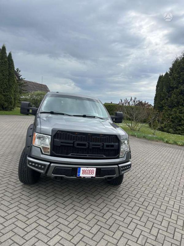 Pelēks Ford F-150 2014 Kauņa, ar dzinēja tilpumu 4.95 L un nobraukumu 356 tūkst. km par 12900 €, foto 2 vietnē AUTOMOTO.COM.LV