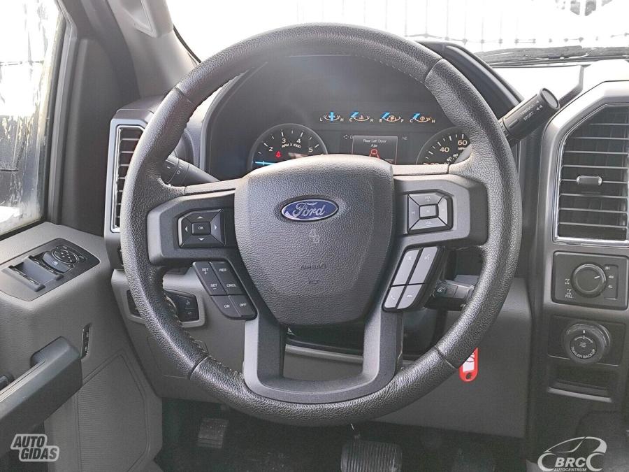 Grey Ford F-150 2016 in Avizieniai, with an engine capacity of 5.00 L and mileage of 99 thousand km for 21900 €, photo 16 on AUTOMOTO.COM.LV
