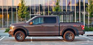 Pelēks Ford F-150 2018 Viļņa, ar dzinēja tilpumu 4.95 L un nobraukumu 171 tūkst. km par 33900 €, foto 19 vietnē AUTOMOTO.COM.LV