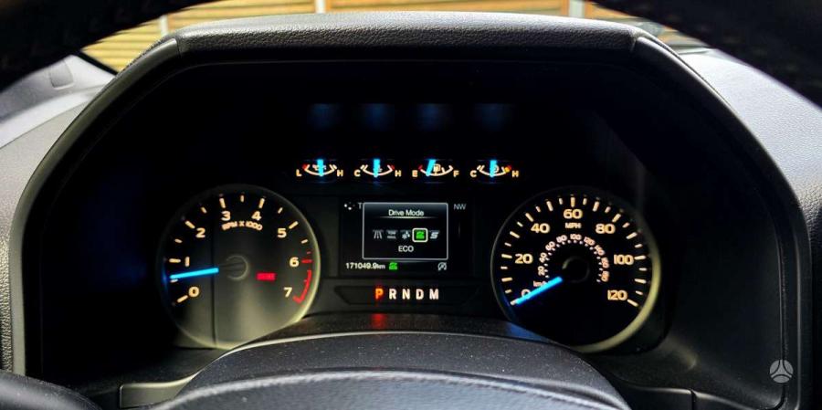 Pelēks Ford F-150 2018 Viļņa, ar dzinēja tilpumu 4.95 L un nobraukumu 171 tūkst. km par 33900 €, foto 38 vietnē AUTOMOTO.COM.LV