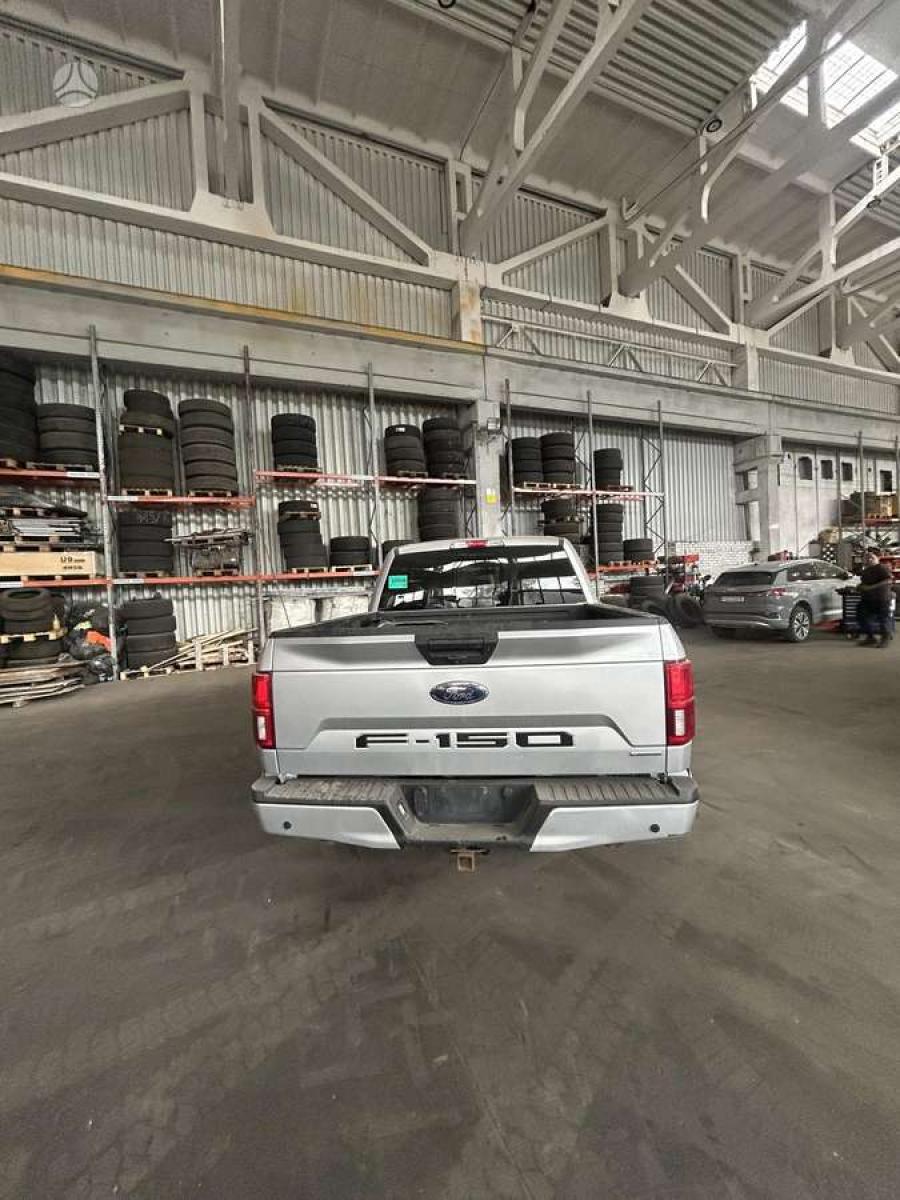 Pelēks Ford F-150 2019 Kauņa, ar dzinēja tilpumu 3.49 L un nobraukumu 250 tūkst. km par 8600 €, foto 3 vietnē AUTOMOTO.COM.LV
