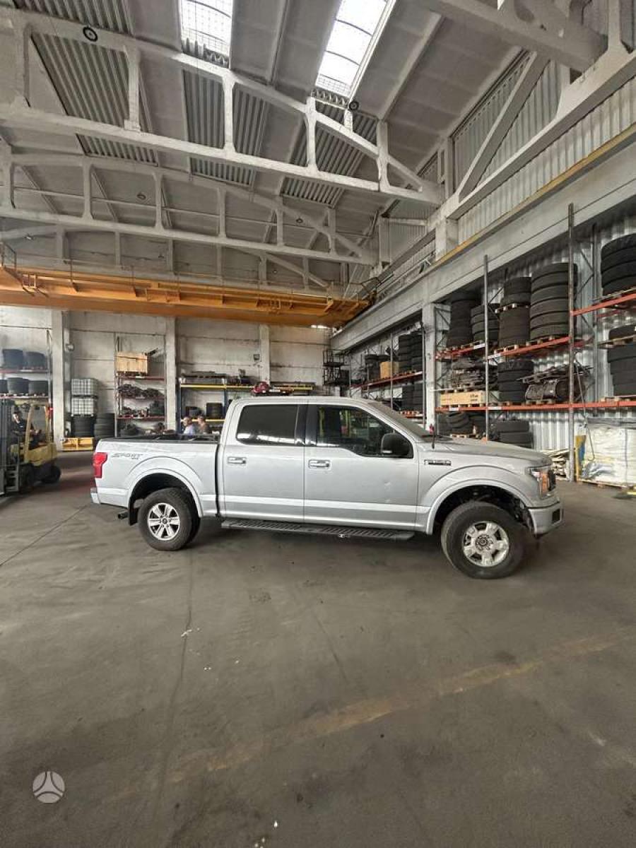 Pelēks Ford F-150 2019 Kauņa, ar dzinēja tilpumu 3.49 L un nobraukumu 250 tūkst. km par 8600 €, foto 4 vietnē AUTOMOTO.COM.LV